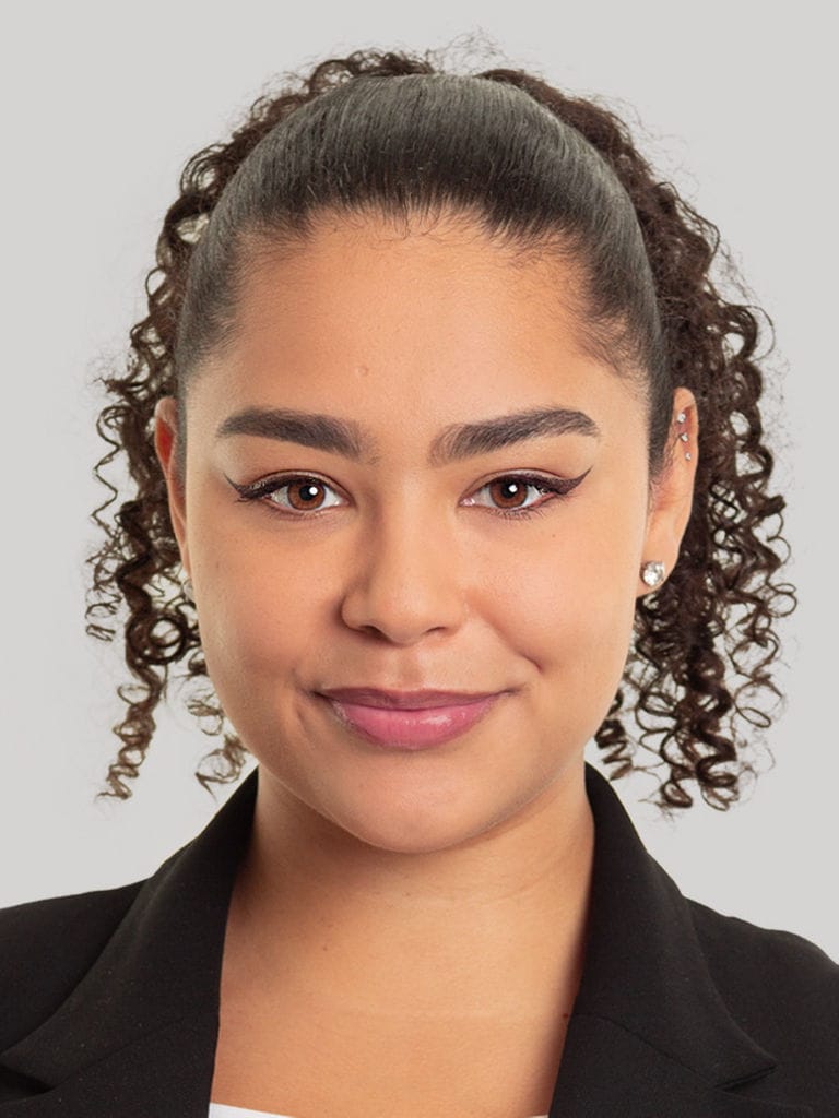 Rebecca Rodriguez, Versicherungs- und Vorsorgeberaterin Mobiliar Zürich