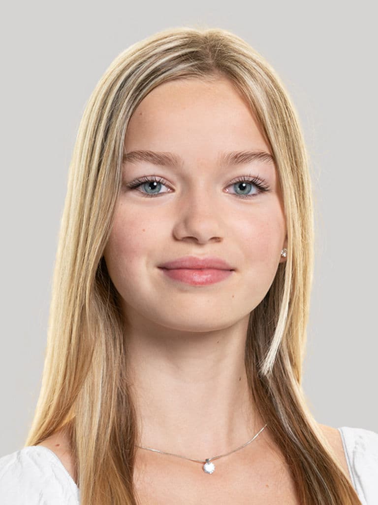 Julie Haaf, Lernende Mobiliar Bern